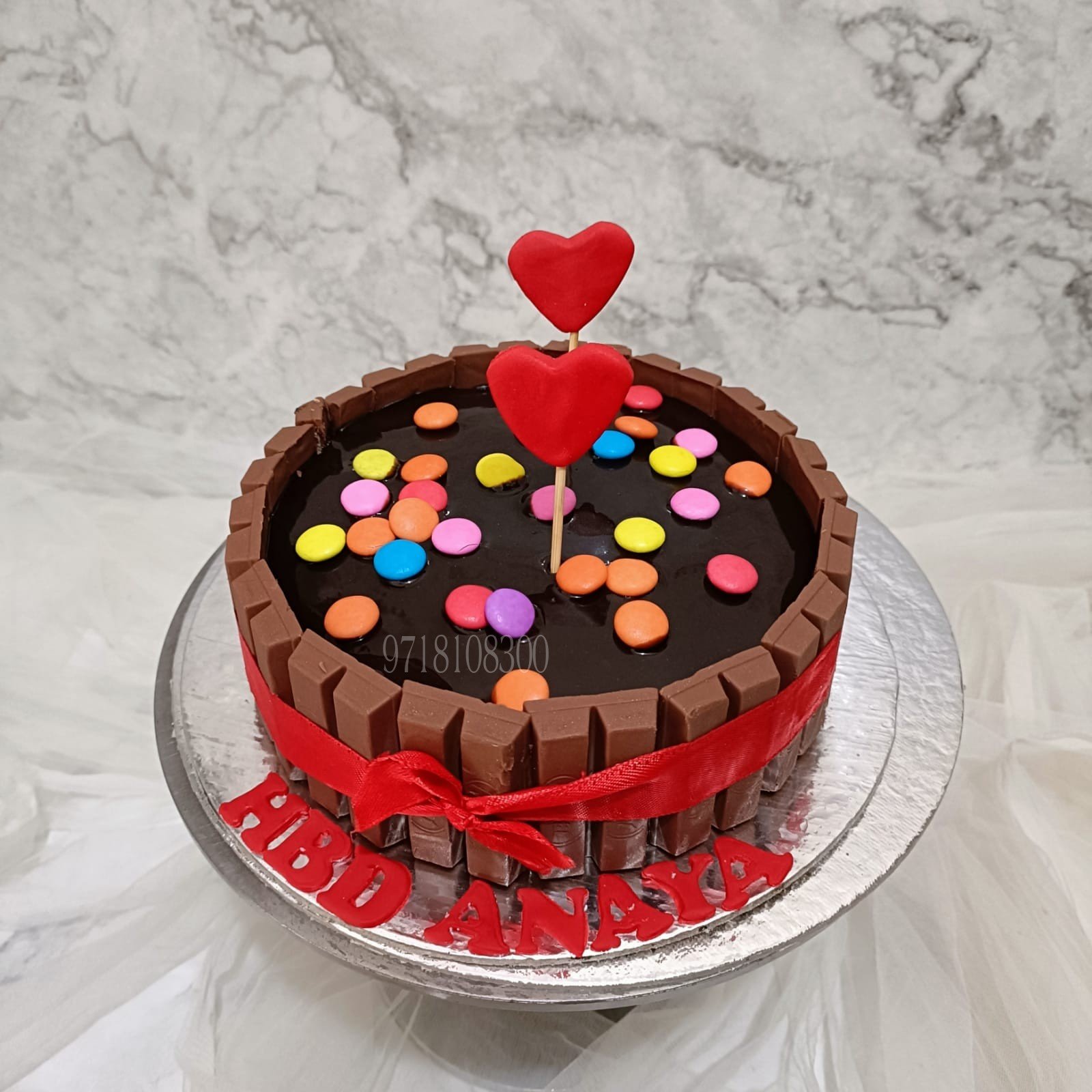 Kitkat And Gems Cake - MrCake